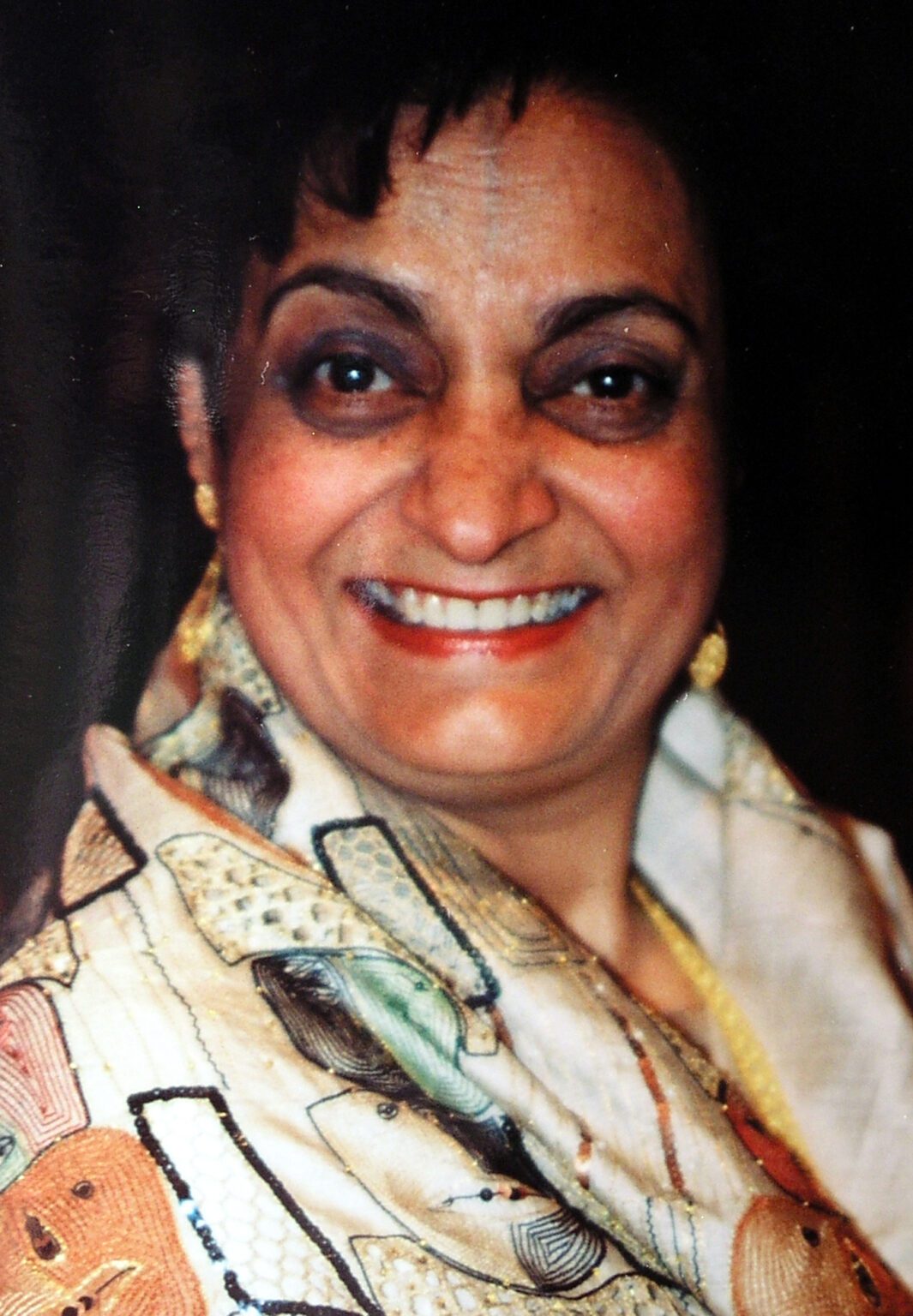 Nimet Kanji’s story of Zarina - My Mother's Story